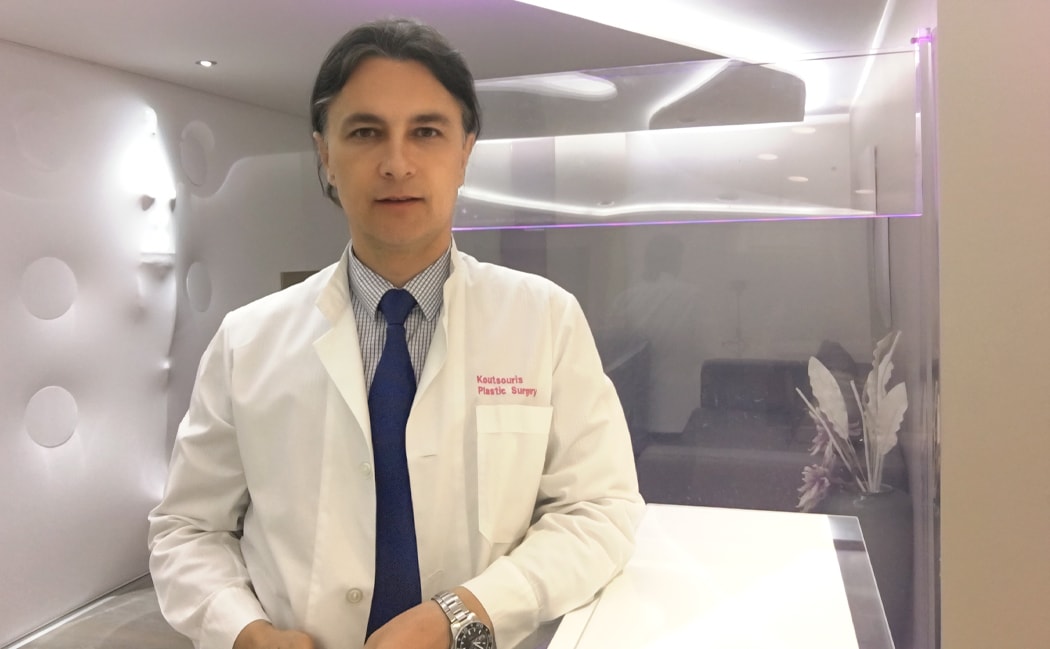 Πλαστικός Χειρουργός - Κουτσούρης Μιχάλης - Koutsouris.gr
